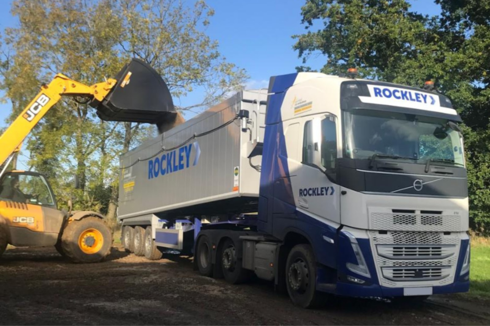 The Ultimate Guide To Bulk Tipper Transport: Everything You Need To ...
